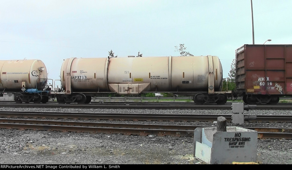 NB Manifest Frt entering Balmer Yard from South lead tracks-17